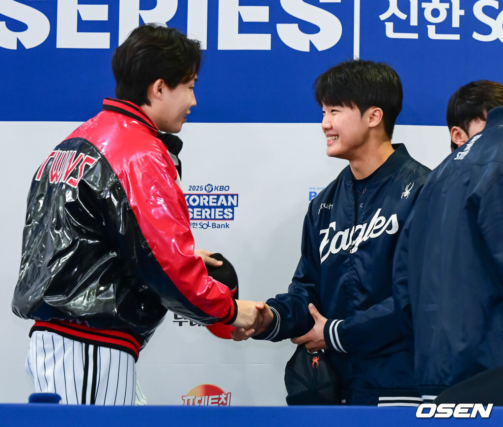 ‘데뷔 첫 해 KS 진출’ 신인투수가 벌써 가을 에이스 향기가 난다 “첫 해에 우승 기회 올 줄 몰랐는데…” - OSEN