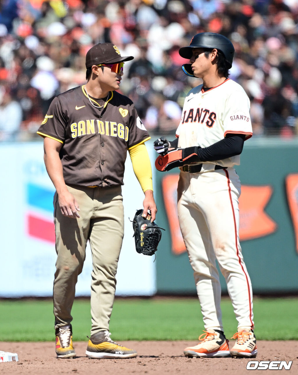 “KIM 다재다능함이 가치 높인다…3년 560억원 예상” 김하성 옵션 행사 기정사실, 이정후와 재회도 가능하다? - OSEN