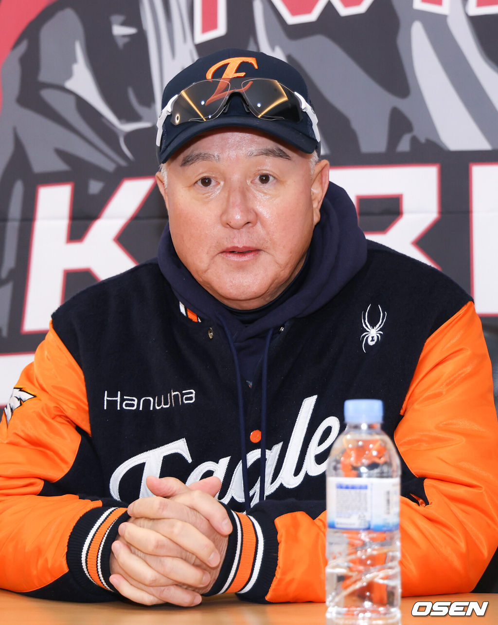 "LG 타격 페이스 좋으니까…우리도 점수를 더 내야 한다" 김경문 감독, 3차전 공격 라인업 가동 [KS3] - OSEN