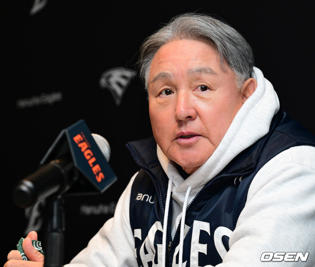 "LG 타격 페이스 좋으니까…우리도 점수를 더 내야 한다" 김경문 감독, 3차전 공격 라인업 가동 [KS3] - OSEN