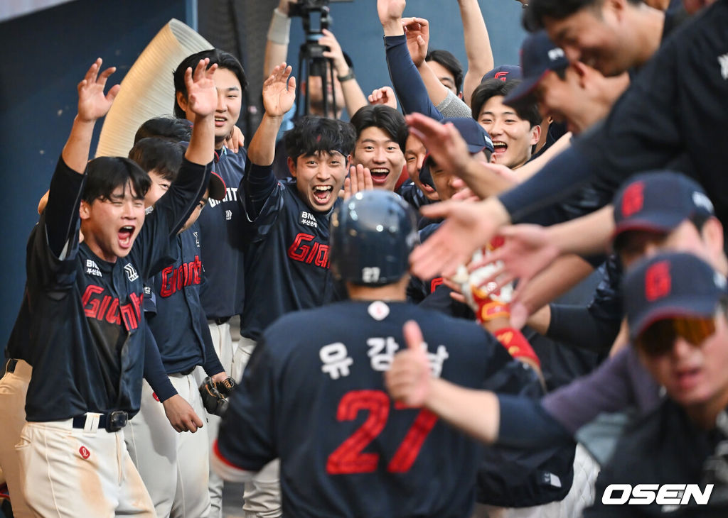 ‘10구단 체제’ 모두에 공평했던 KS 무대, 롯데만 오르지 못했다…어떤 때보다 중요한 2025년 가을과 겨울 - OSEN