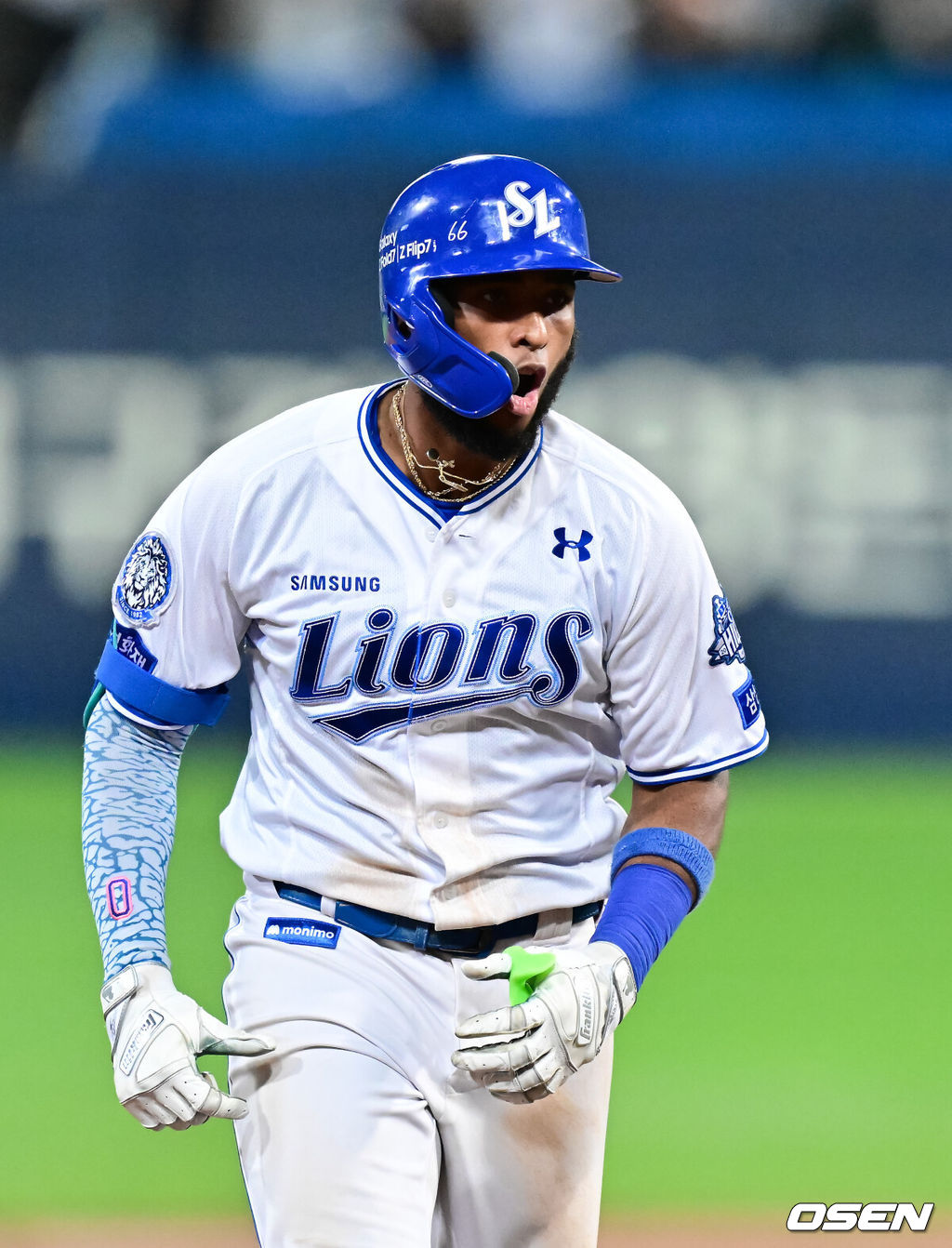 KBO 최초 50홈런-150타점에 수비상까지…'3관왕' 디아즈, 오타니급 상복 터진 괴물 1루수 - OSEN