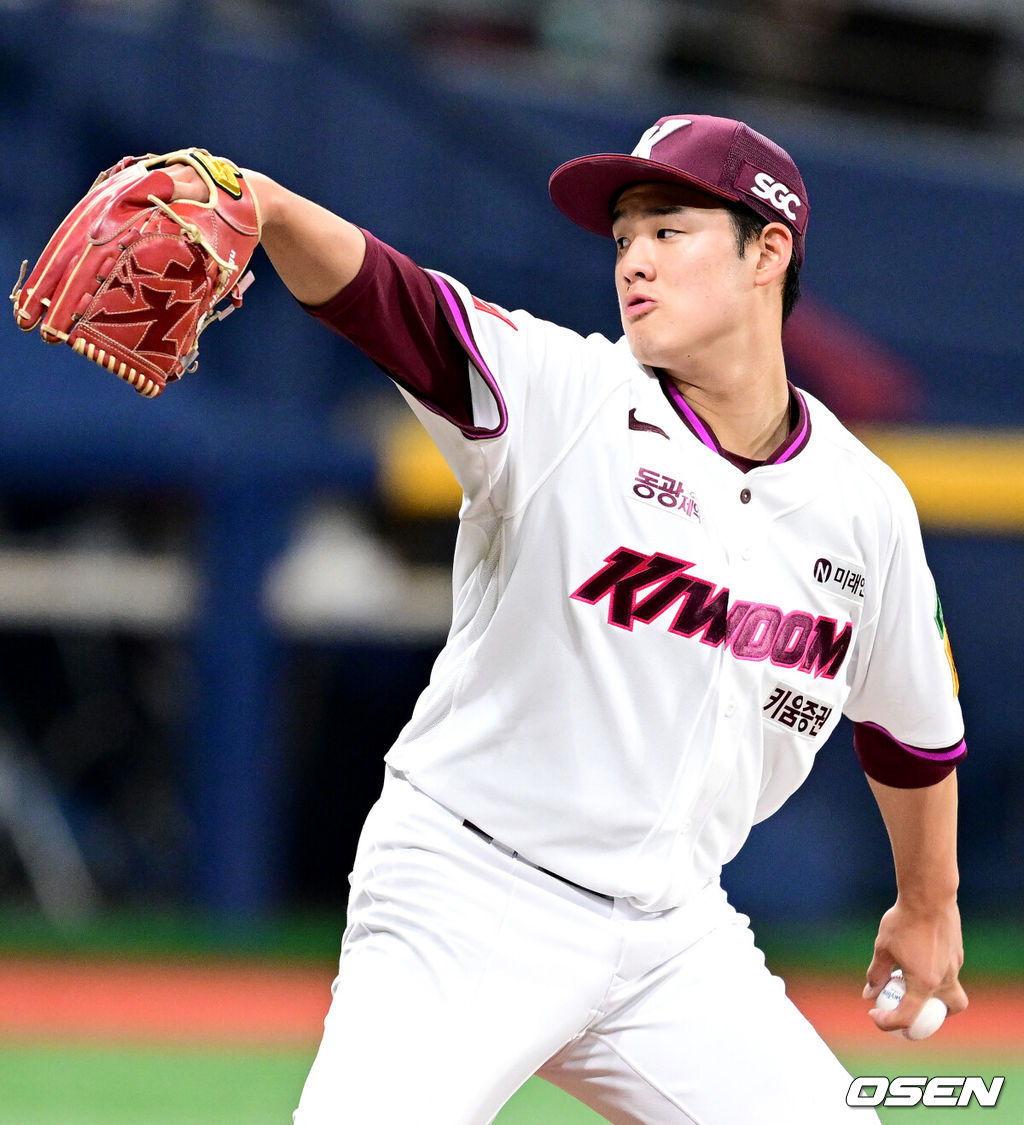 ‘데뷔전 122구 승리→3승 7패’ 1순위 특급신인, 왜 내년 활약 자신할까 “150km 이상 목표, 제구력은 따라온다” [오!쎈 원주] - OSEN