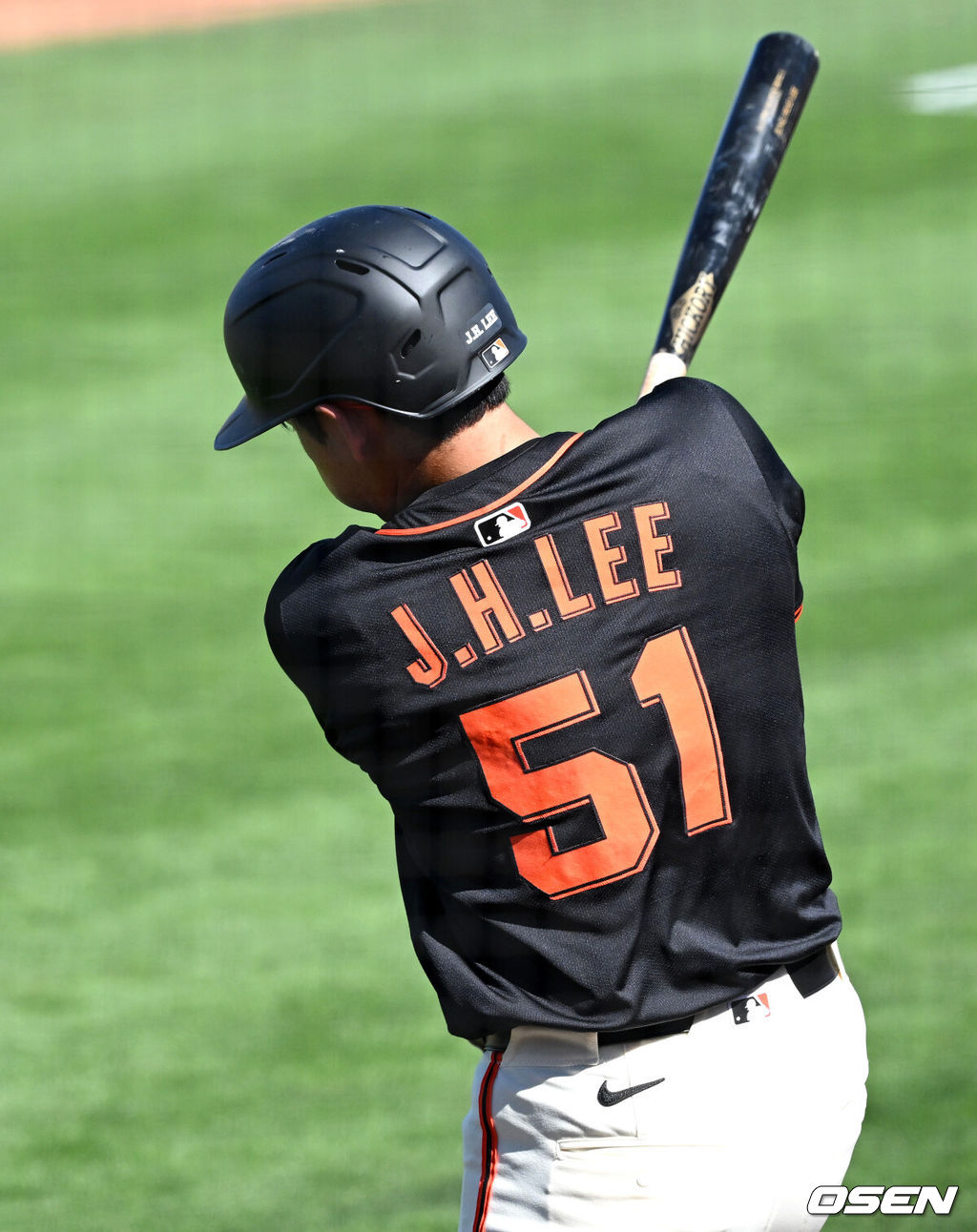 “수비 잘할 땐 말도 없더니” 이정후 작심 하소연→美평가도 싸늘하다 “LEE 수비 기대 이하, 중견수 계속 가능할지 의문” - OSEN