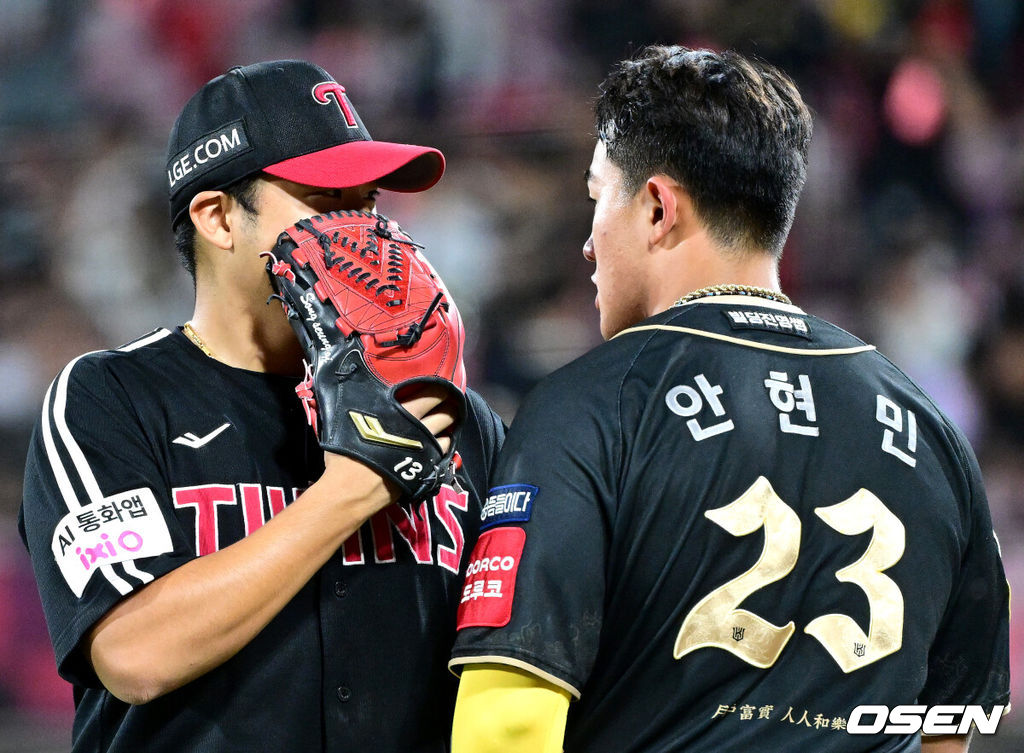 ‘11승 144이닝’ 통합 우승 선발투수, 왜 ‘3승 53이닝’ 불펜투수 보다 표가 적었을까 ‘충격’ - OSEN