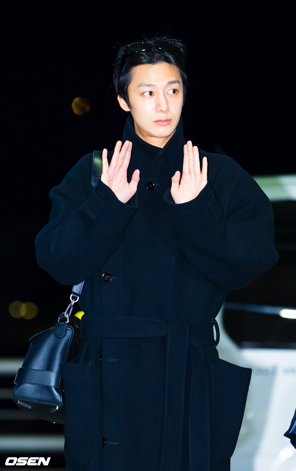 [사진]몬스타엑스 형원, 선글라스 머리에 쓰고 - OSEN